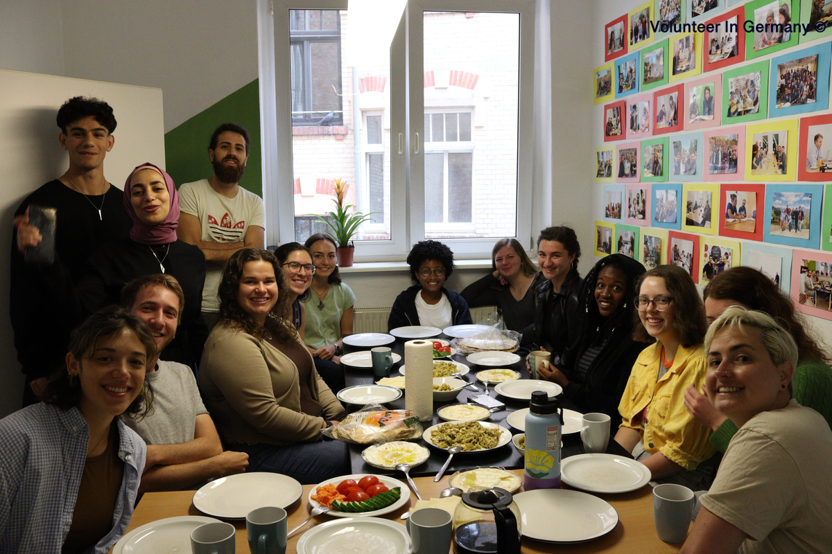 Intern as an English Teacher in Germany | Volunteer in Germany